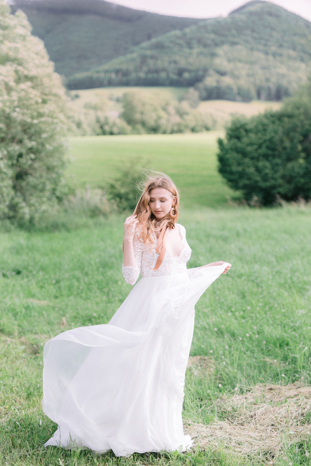 Mountain bridal inspiration in Austria - Liliia Chuba Photography